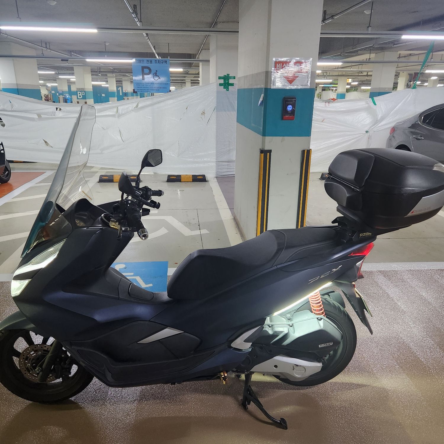 혼다 PCX 125 2020년식 개인중고 13,579만원 | 라이트바겐